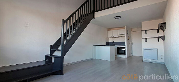 Appartement à louer - Onet-le-Château - 2 pièces - 1 chambre