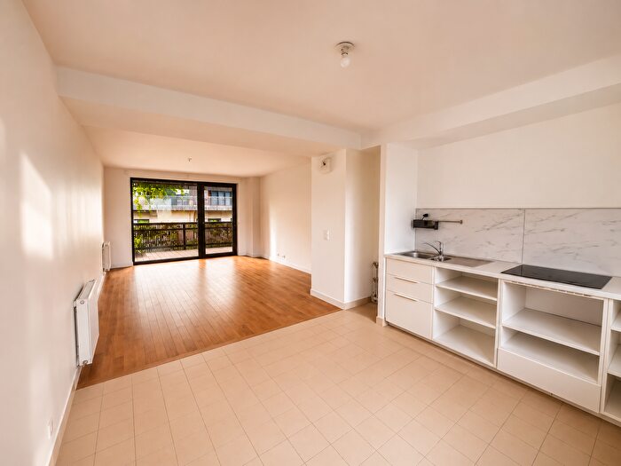 Appartement 4 pièces à louer à Montreuil, Bas Montreuil, Bobillot