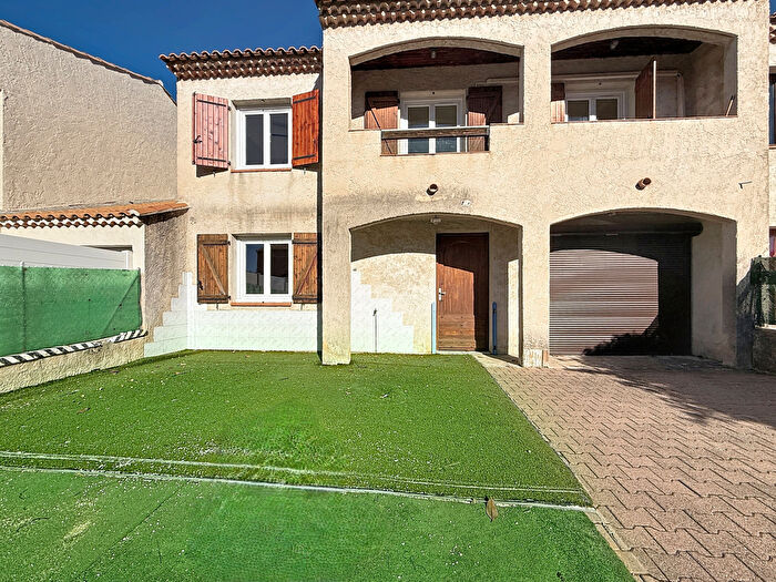 Maison à vendre - Six-Fours-les-Plages, Les Lones, Bucarin, Fort, Les Playes - 6 pièces - 4 chambres