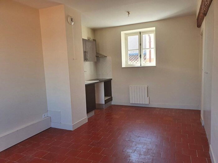 Appartement à louer - Arènes, Nîmes - 2 pièces - 1 chambre