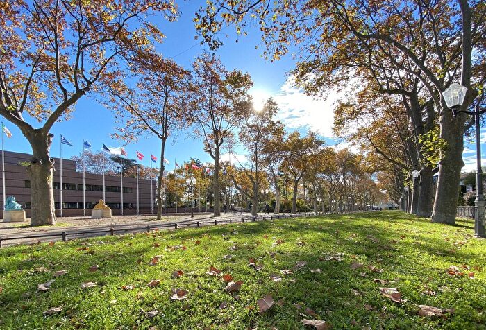 Appartement à louer - Comédie, Montpellier - 4 pièces - 3 chambres