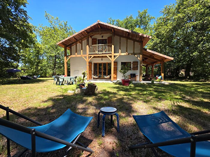 Saint-Michel-Escalus : Maison 6 pièces à vendre