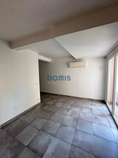 Appartement 2 pièces à louer à Nîmes, Ville Active