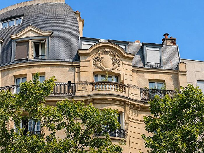 Appartement 2 pièces à Paris 20ème, Gambetta, à vendre