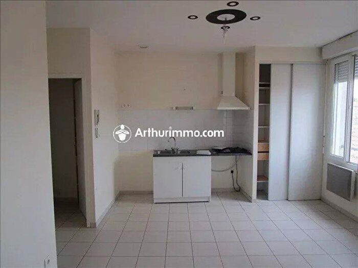 Appartement 3 pièces à Matha, à louer