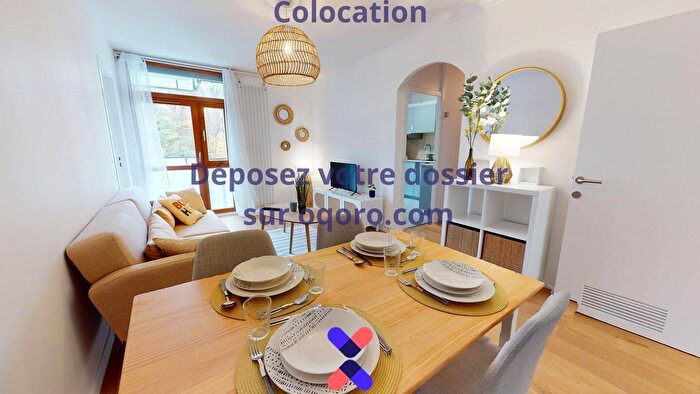 Appartement à louer - Glaciere-Jomard, Oullins - 4 pièces - 3 chambres