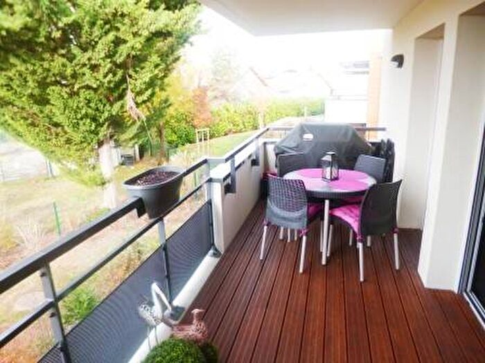 Appartement à louer - Centre, Ferney-Voltaire - 3 pièces - 2 chambres
