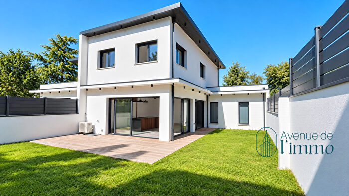 Maison 6 pièces à Mûrs-Erigné, à vendre