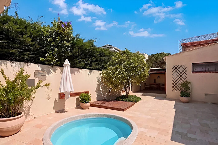 Maison 3 pièces à Antibes, Juan-les-Pins, Le Cap, à vendre