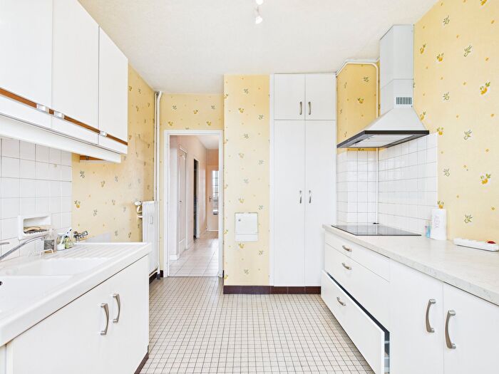 Appartement à vendre - Troyes, Saint-Martin - 3 pièces - 2 chambres