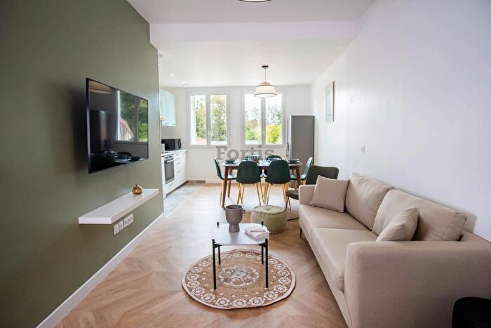 Maison à vendre - Vitry-sur-Seine, Coteau, Malassis - 8 pièces - 6 chambres