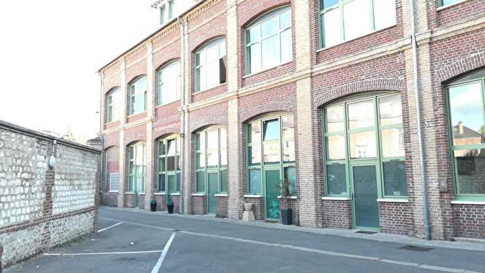 Appartement à louer - Elbeuf, La Cerisaie, Cours Carnot - 3 pièces - 2 chambres