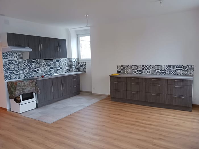 Fougères, Paron, Orières, Ecartelée, Bonabry : Appartement 3 pièces à louer