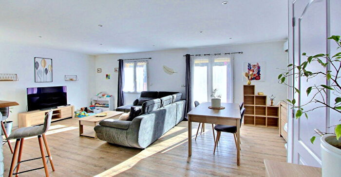 Maison à vendre - Vidauban - 4 pièces - 3 chambres