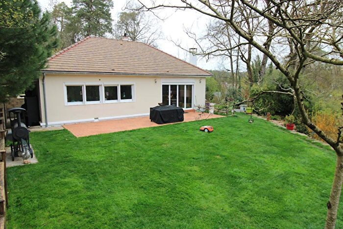 Maison à vendre - Chalo-Saint-Mars - 4 pièces - 2 chambres