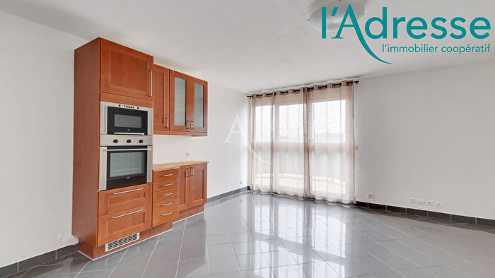 Appartement à vendre - Noisy-le-Grand, Ouest - 2 pièces - 1 chambre