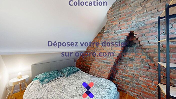 Maison 6 pièces à louer à Centre, Croix