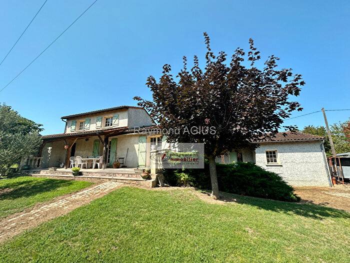 Maison à vendre - Saint-Seurin-de-Prats - 13 pièces - 5 chambres