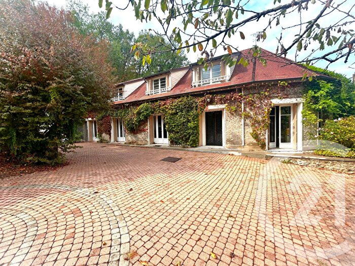 Saint-Cyr-la-Rivière : Maison 7 pièces à vendre