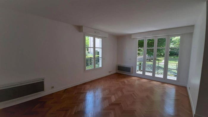 Notre Dame, Versailles - Appartement 4 pièces à louer