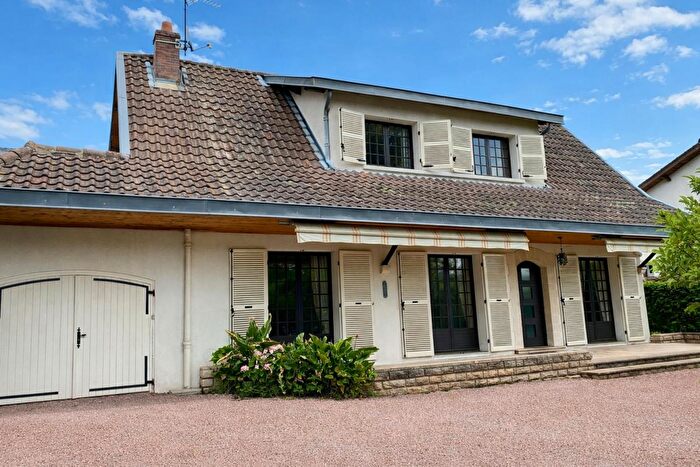 Maison 5 pièces à vendre à Montceau-les-Mines