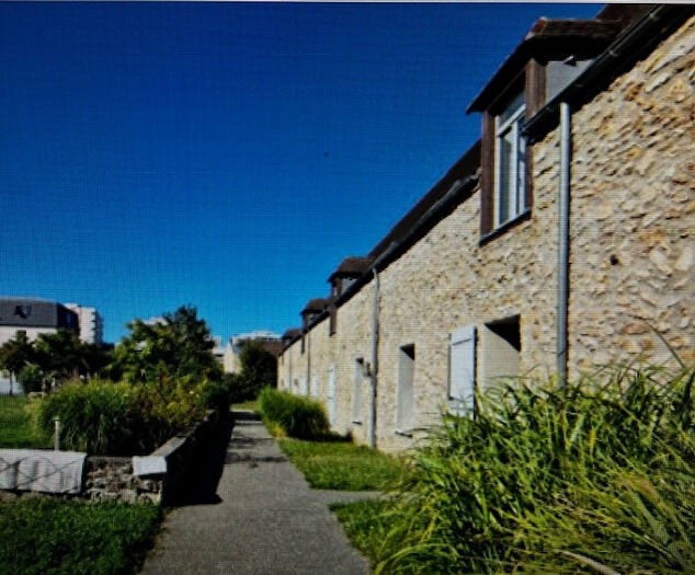 Appartement à vendre - Évry, Village - 1 pièce - 1 chambre