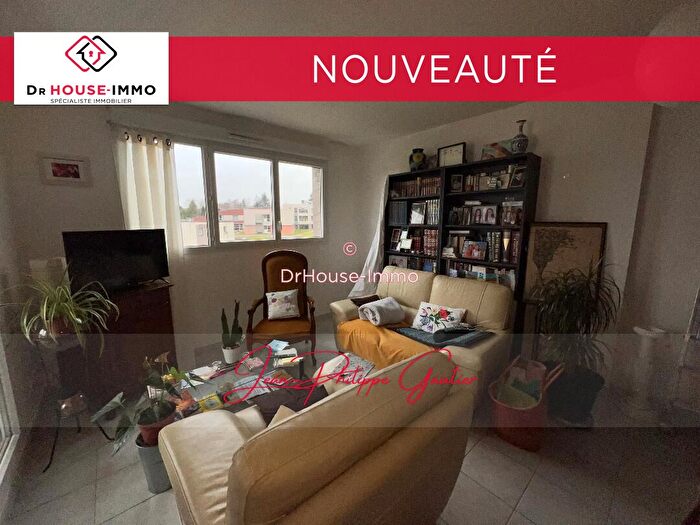 Appartement à vendre - Saint-Georges-des-Groseillers - 3 pièces - 2 chambres