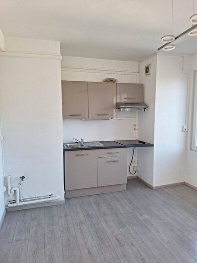 Appartement 2 pièces à louer - Centre-Neuf Bourg-Quesnoy-Delsaux-Musée-Cannoniers-Gare, Valenciennes