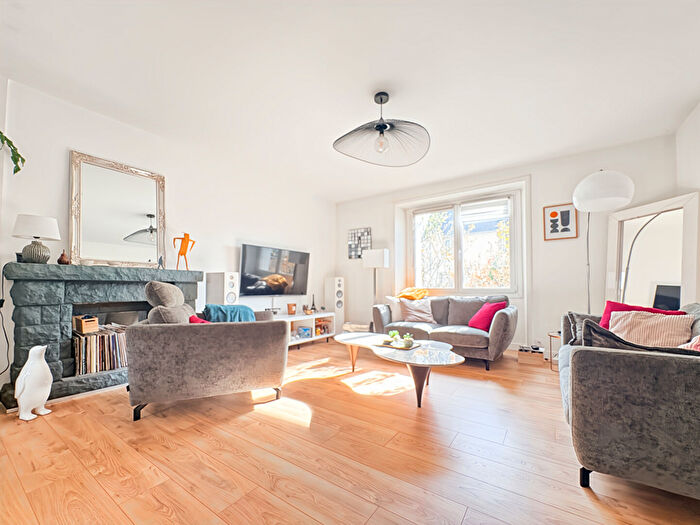 Maison à vendre - Quartiers Sud-Ouest, Sainte-Thérèse - 7 pièces - 5 chambres