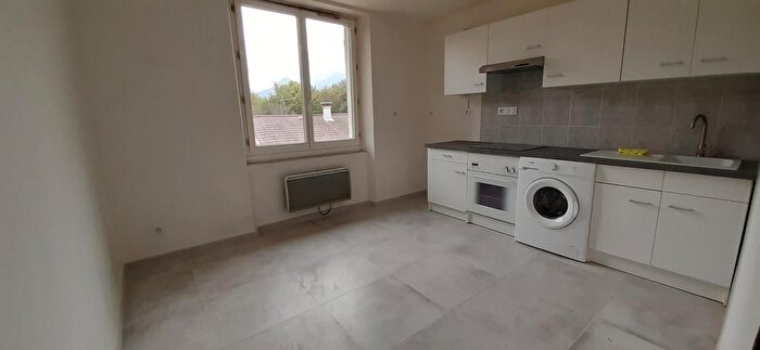 Le Pont-de-Claix, Le Bourg, Pont de Vannes - Appartement 2 pièces à louer