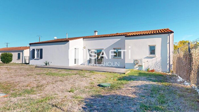 Germignac : Maison 4 pièces à vendre