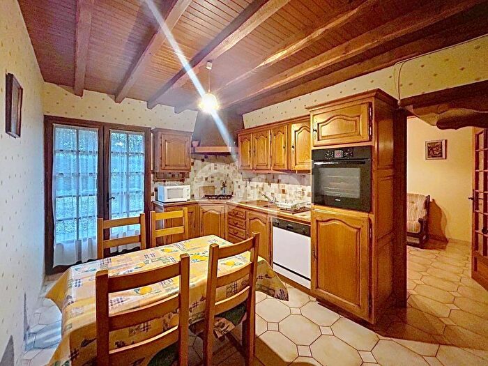 Maison à louer - Aubas - 4 pièces - 3 chambres