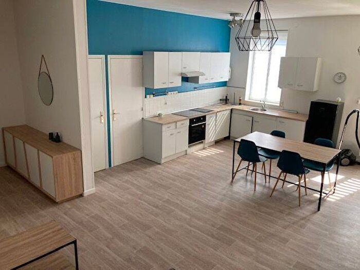 Appartement 3 pièces à Faubourg d'Isle-Neuville, Saint-Quentin, à louer