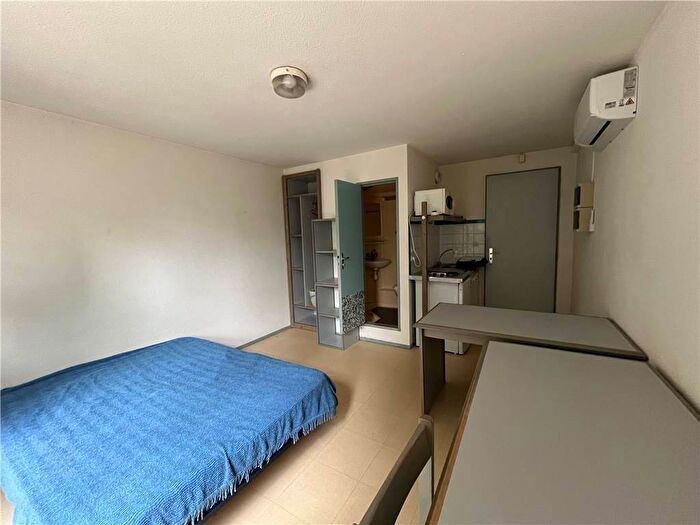 Appartement à louer - Poitiers - 1 pièce