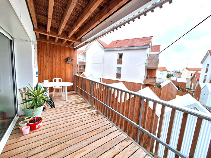 Appartement 3 pièces à louer à Les Sables-dOlonne, Les Roses, Route du Château dOlonne