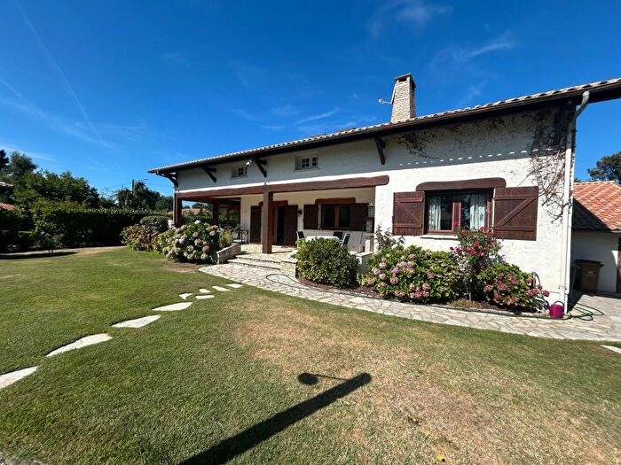 Maison à vendre - Gujan-Mestras, Chante-Cigale - 9 pièces - 8 chambres