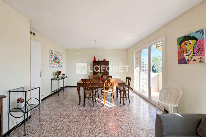 Appartement à vendre - Nîmes, Clos dOrville - 3 pièces - 2 chambres