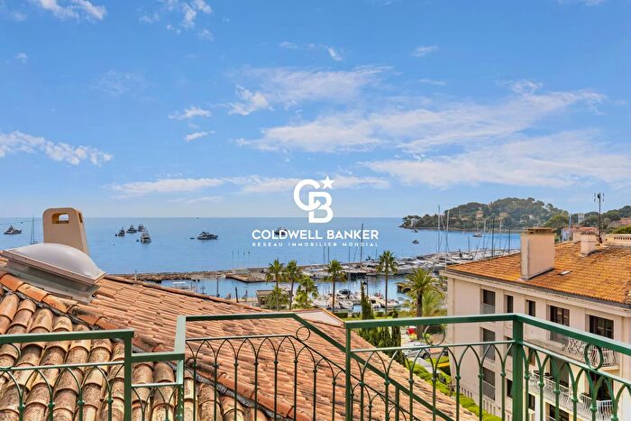 Appartement à vendre - Saint-Jean-Cap-Ferrat - 4 pièces - 3 chambres