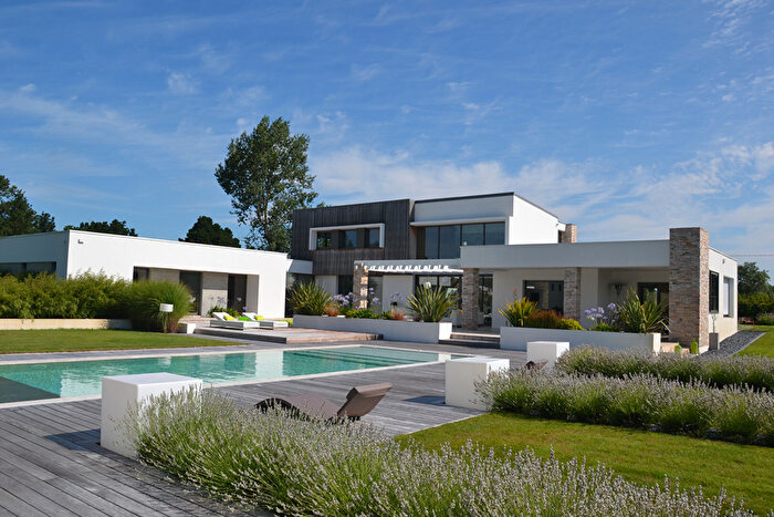 Maison à vendre - Saint-Hilaire-de-Riez, Fradinière, Pissot - 10 pièces - 6 chambres