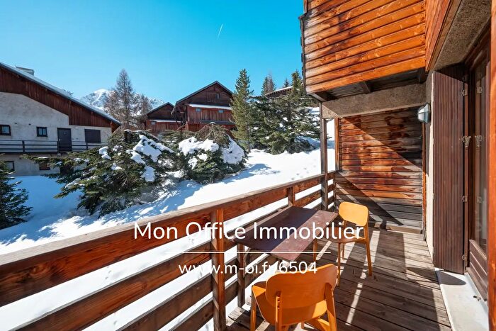 Vars - Appartement 4 pièces à vendre