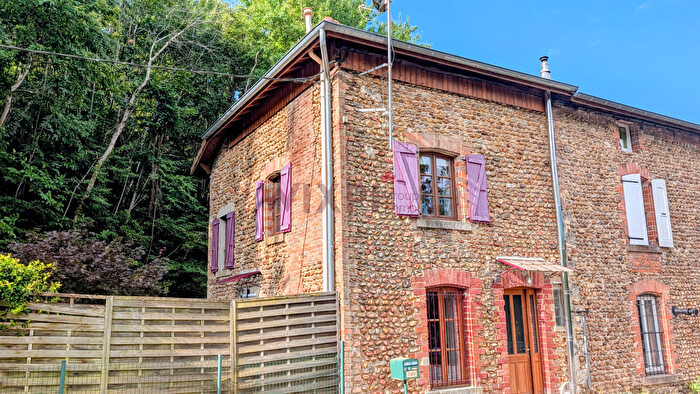 Montmiral - Maison 4 pièces à vendre