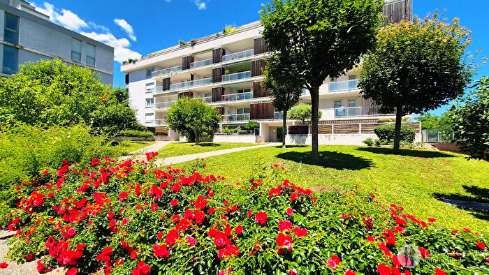 Appartement 3 pièces à louer - Saint-Martin-d'Hères, Centre-ville