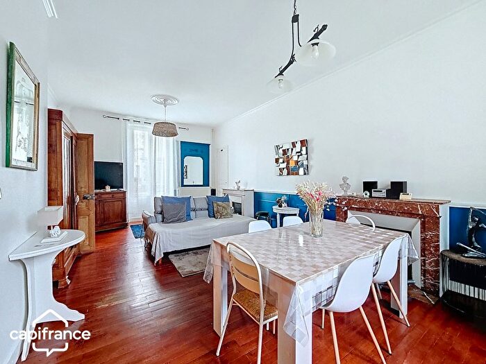 Maison à vendre - Thouars - 6 pièces - 4 chambres