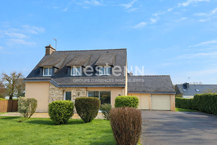 Maison à vendre - Locminé - 8 pièces - 5 chambres