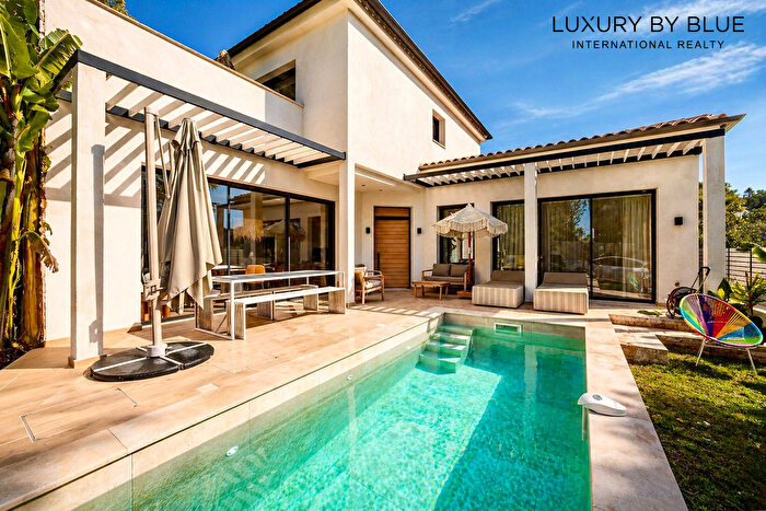 Mougins, Centre-ville, Village, Tournamy, Le Val de Mougins - Maison 6 pièces à vendre