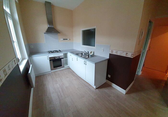 Appartement à louer - Houlle - 4 pièces - 3 chambres