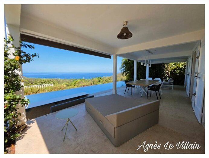 Deshaies : Maison 6 pièces à vendre