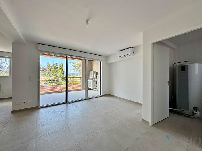 Puget-sur-Argens : Appartement 3 pièces à vendre