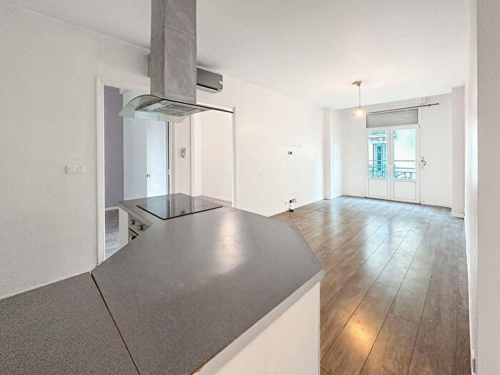 Appartement à vendre - Nice, Riquier - 3 pièces - 2 chambres