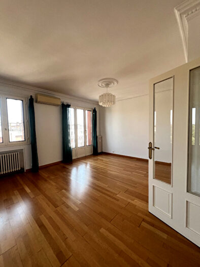 Appartement 4 pièces à louer à Toulouse, Busca, Jardin des plantes, Port Saint-Sauveur